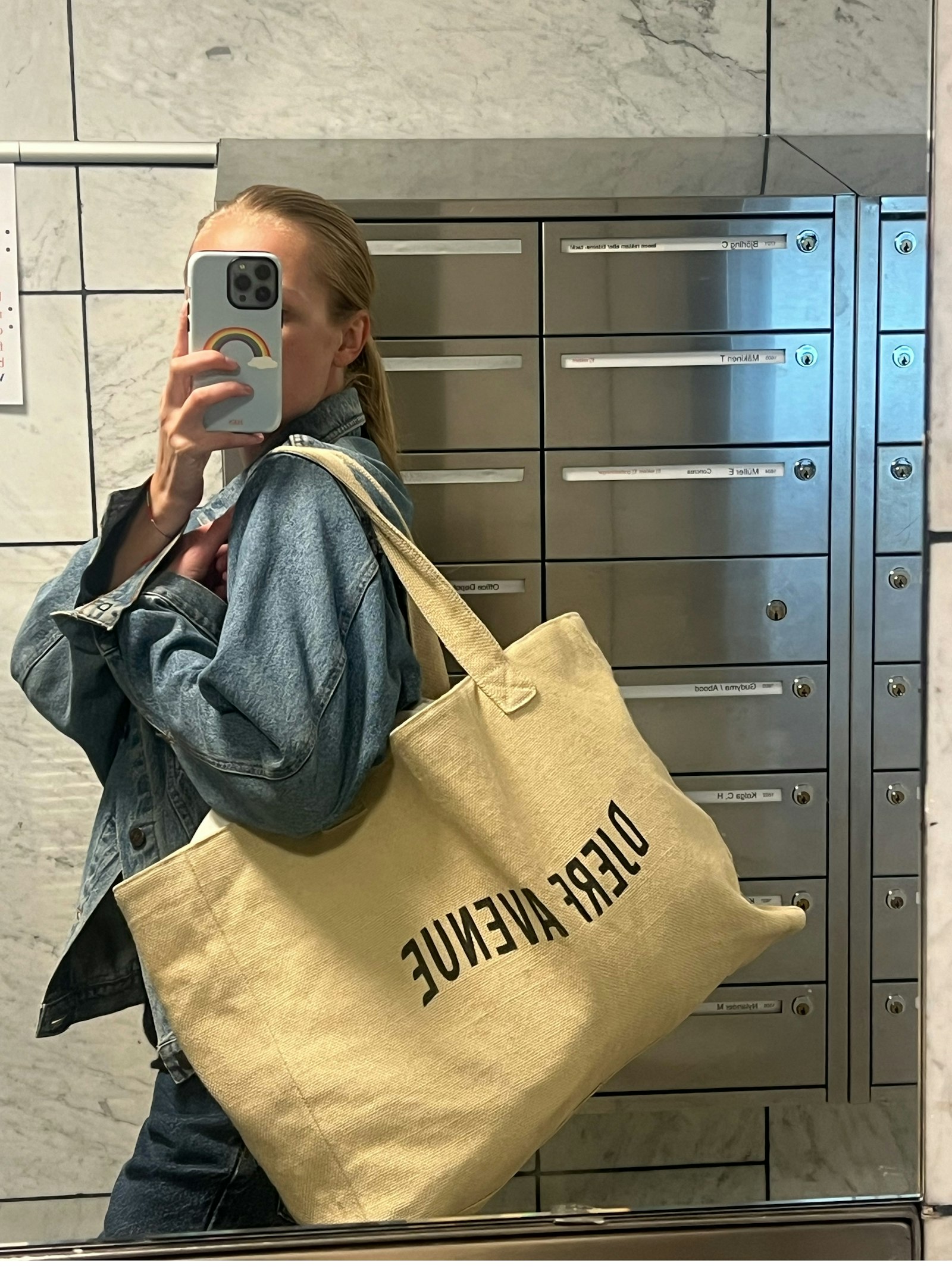 On The Go Bag Sand Sand Djerf Avenue
